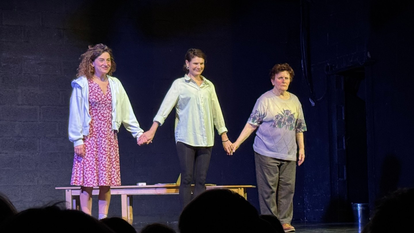 « Coupables d’Amour » Au Théâtre de La Reine Blanche – Les Chroniques ...